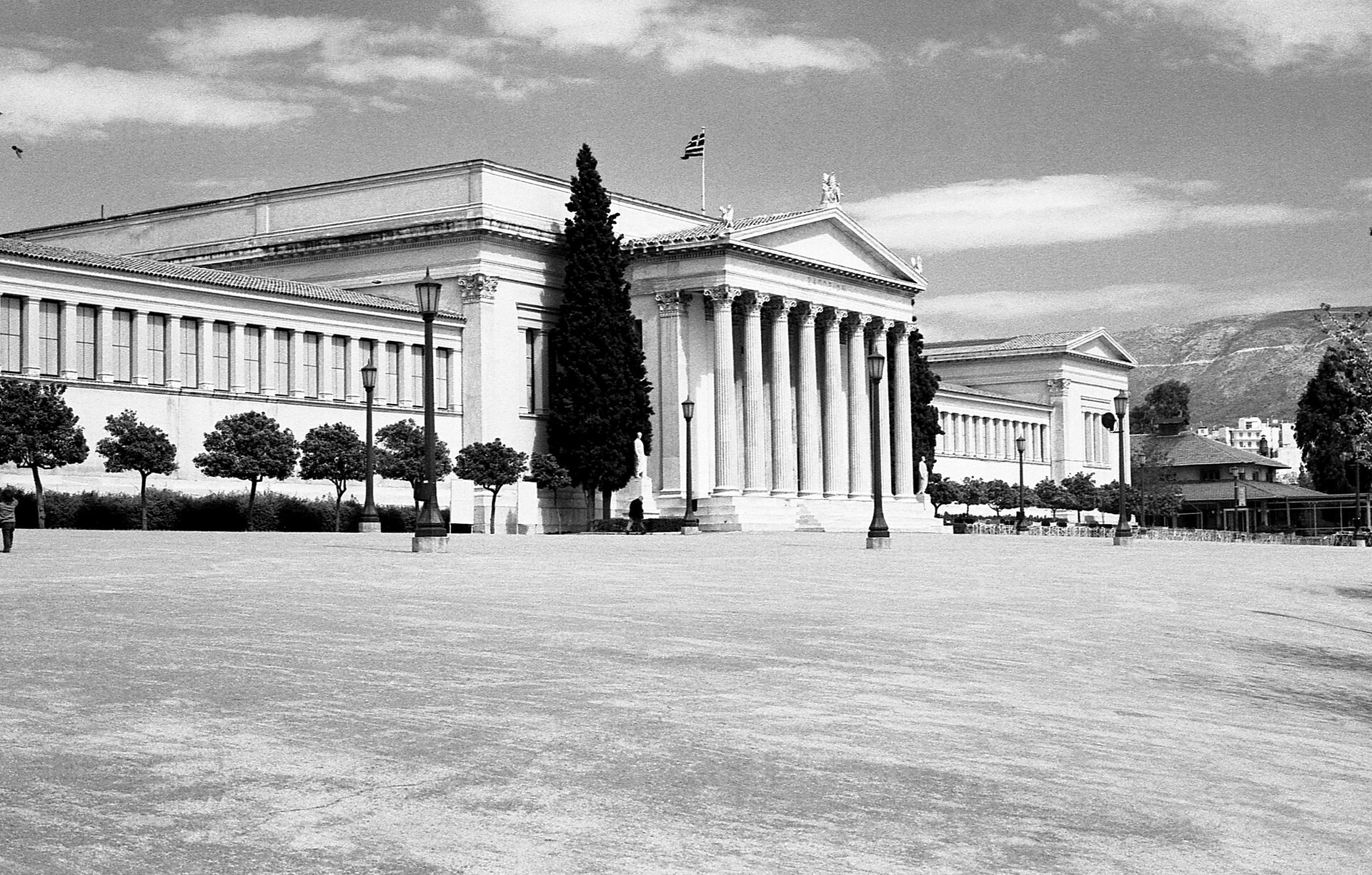 Αμερικανοί τουρίστες στην Αθήνα του '70 | LiFO